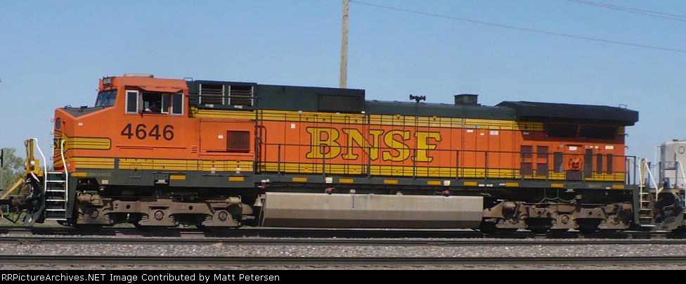BNSF 4646